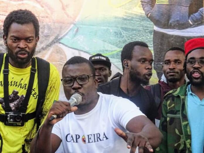 Artistas dão voz aos 20 anos de activismo cultural da Terceira Divisão ...